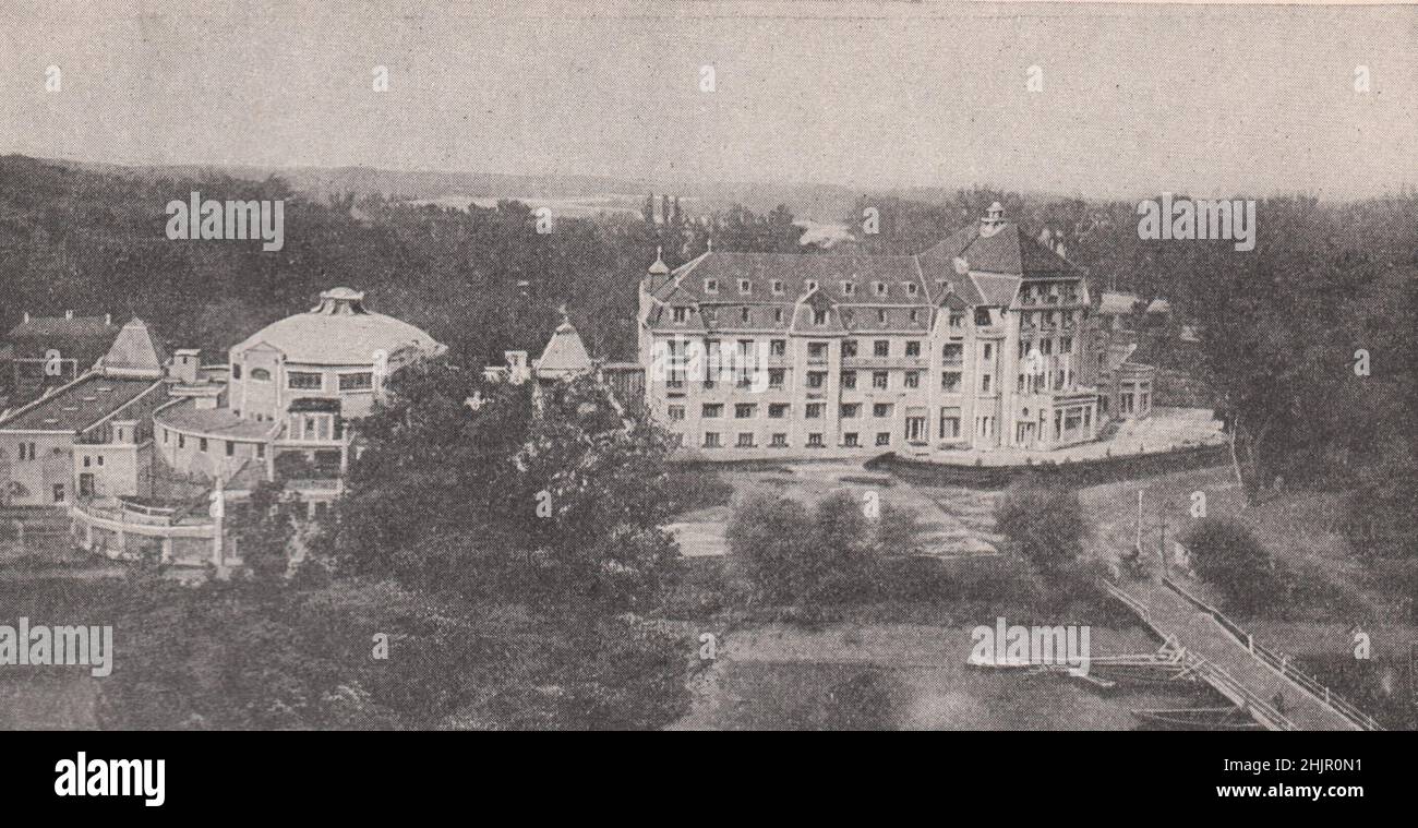 Piestany, a spa of Slovakia with hot Sulphur springs. Czechoslovakia ...