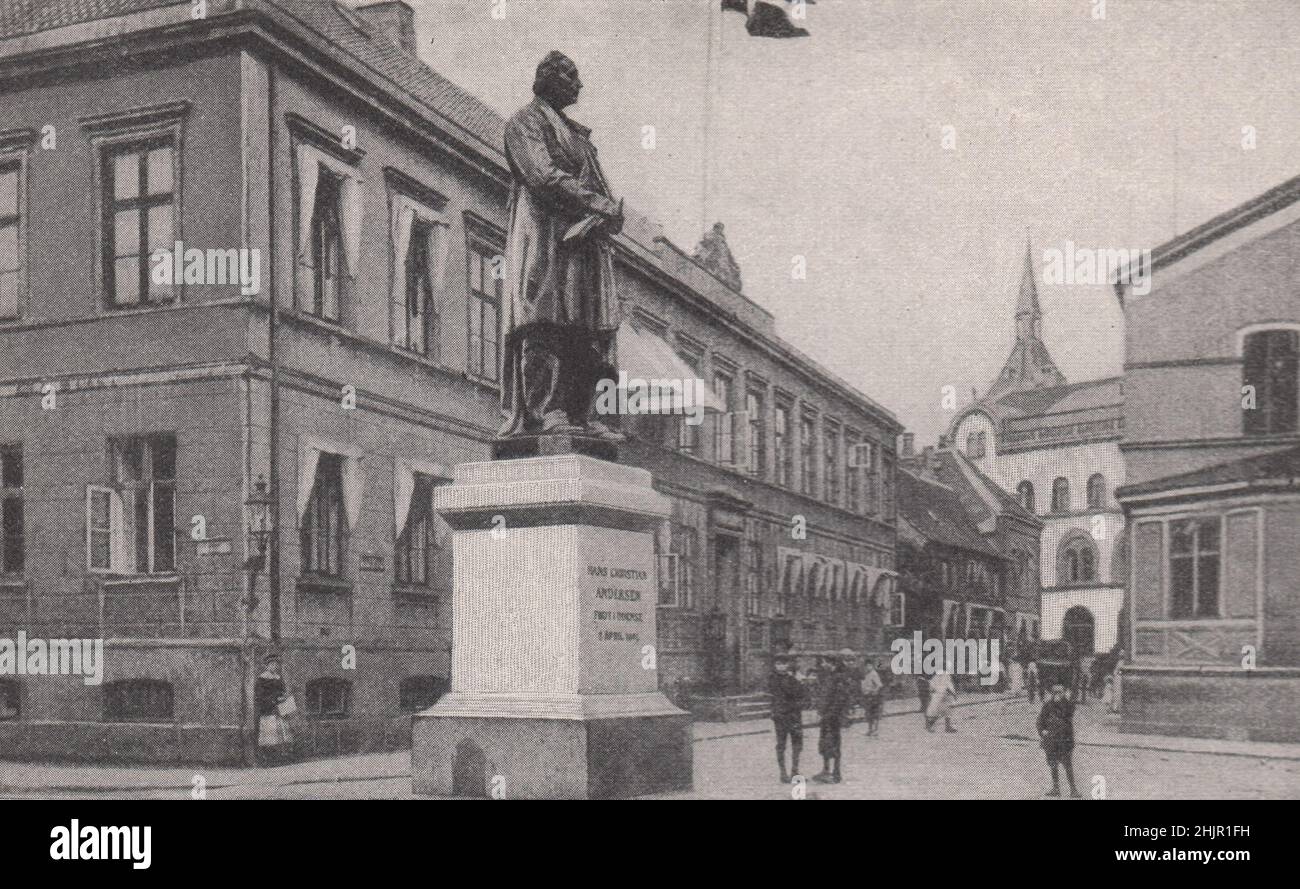 Statue of Hans Andersen in old Odense. Denmark (1923 Stock Photo - Alamy
