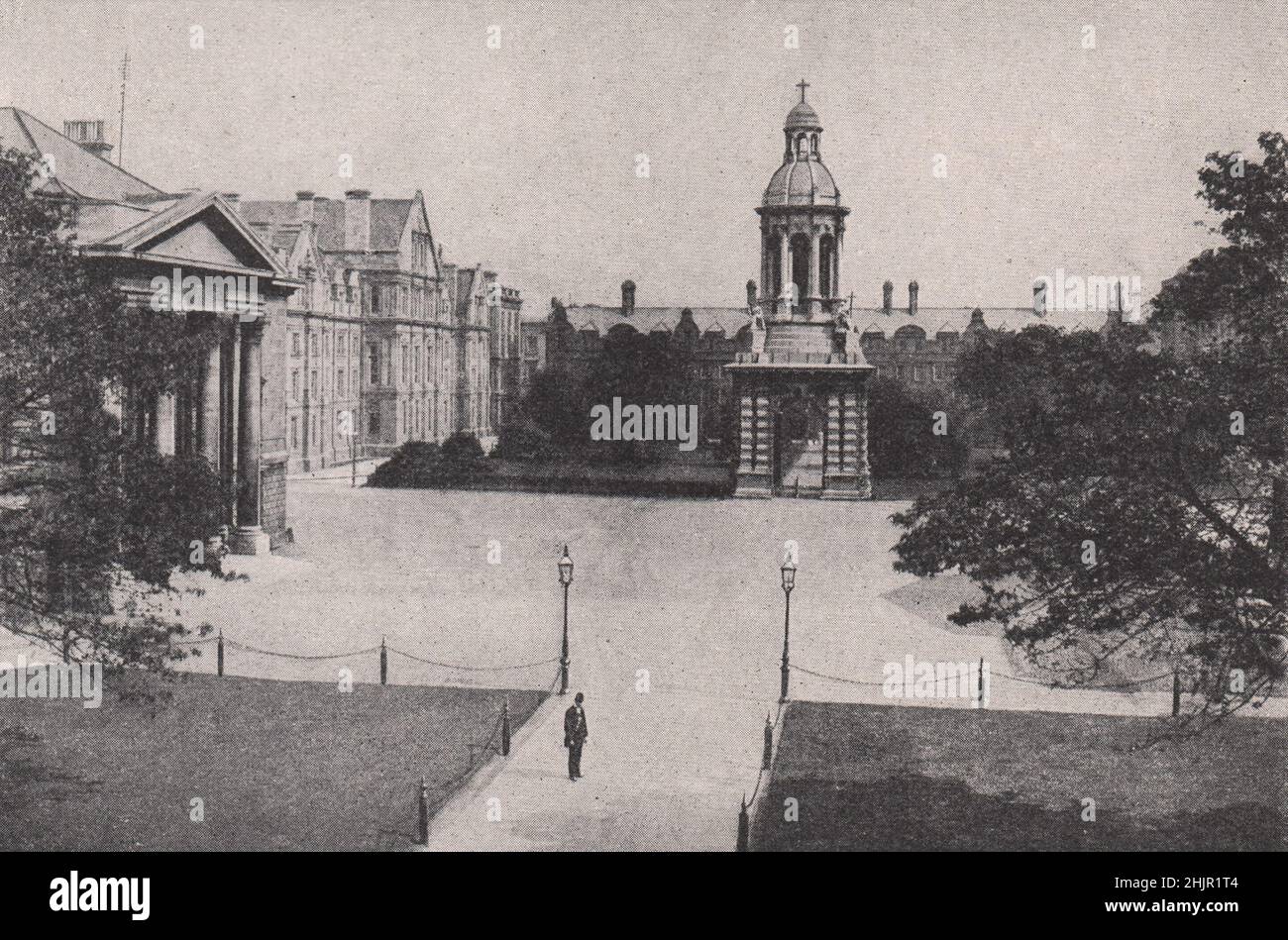 Parliament Square, the Quadrangle of trinity college, Dublin. Ireland (1923 Stock Photo - Alamy