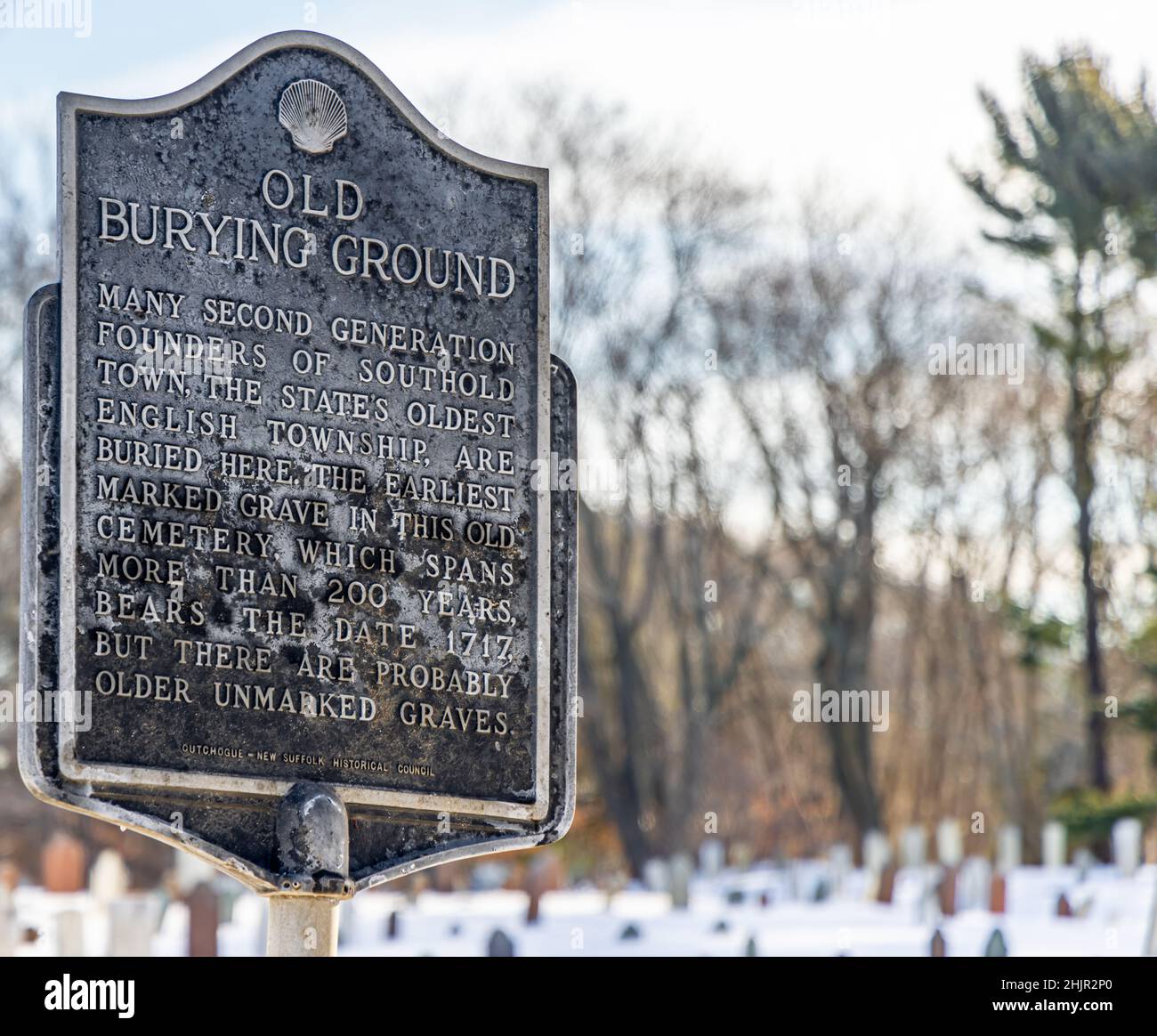Burying hi-res stock photography and images - Alamy