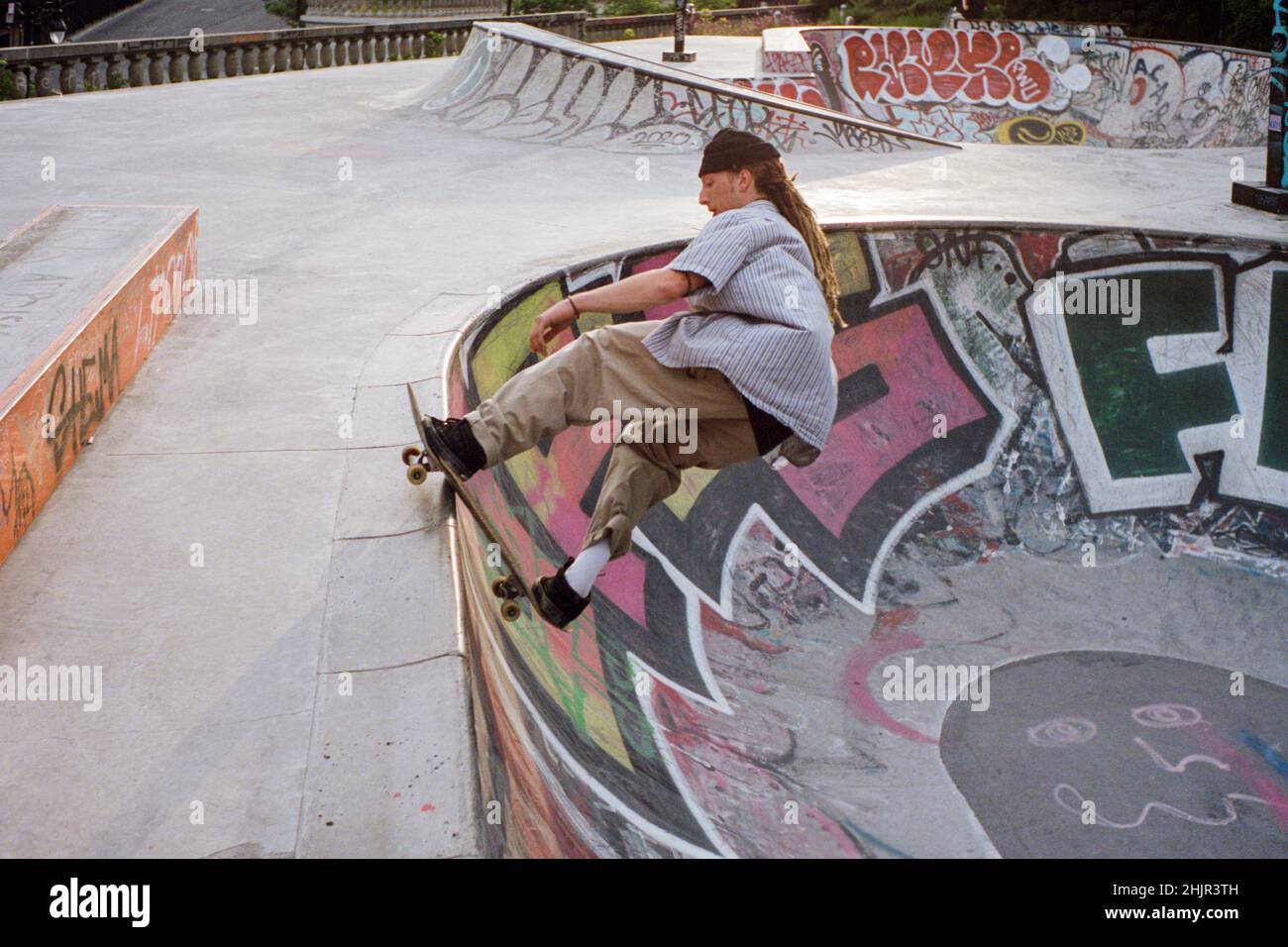 Male with dreadlocks hi-res stock photography and images - Alamy