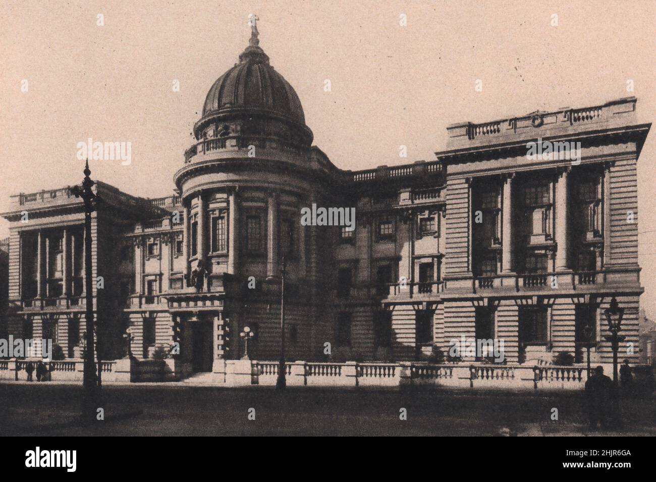 North street Façade of the fine Mitchell Library; it is the second ...