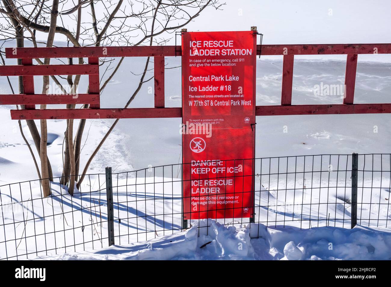 Icerescueladder hi-res stock photography and images - Alamy