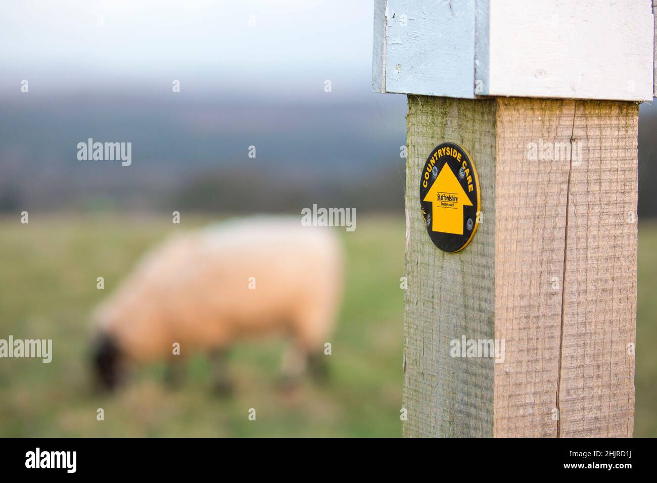 Countryside care sign Stock Photo - Alamy