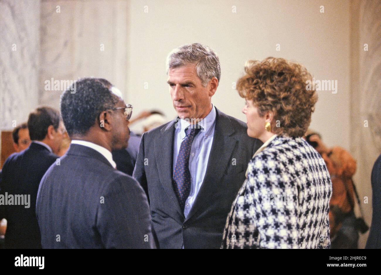 Senator john danforth hi-res stock photography and images - Alamy