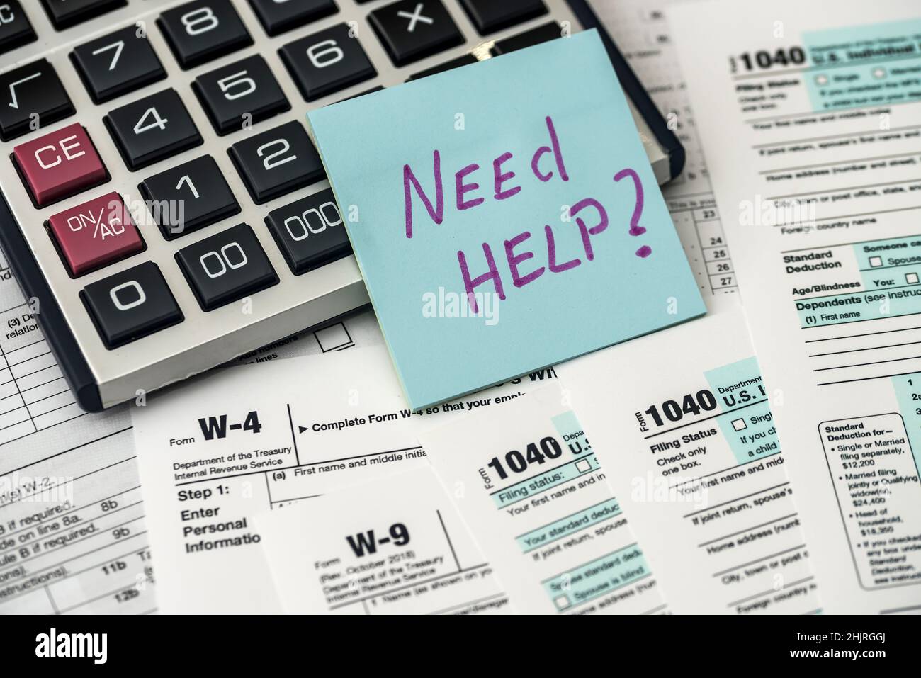 1040 form hi-res stock photography and images - Alamy