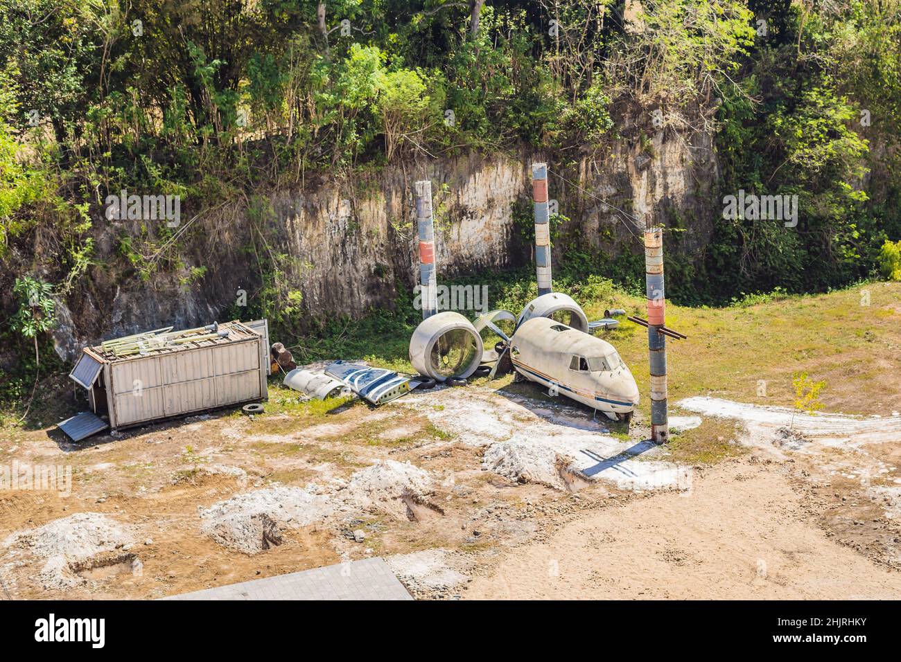 An old passenger aircraft on aviation waste Stock Photo - Alamy