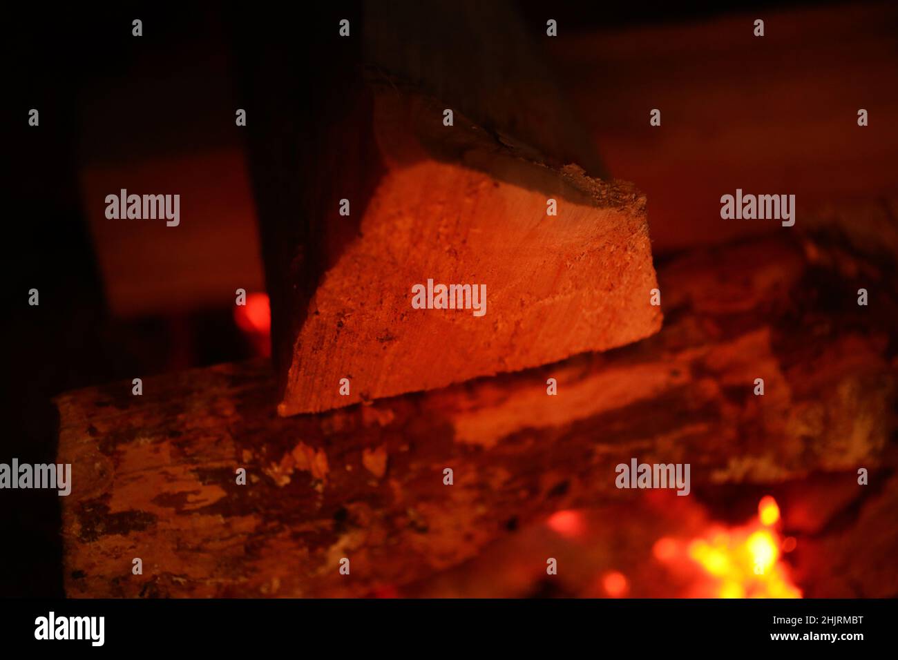 Iron rod heating hi-res stock photography and images - Alamy