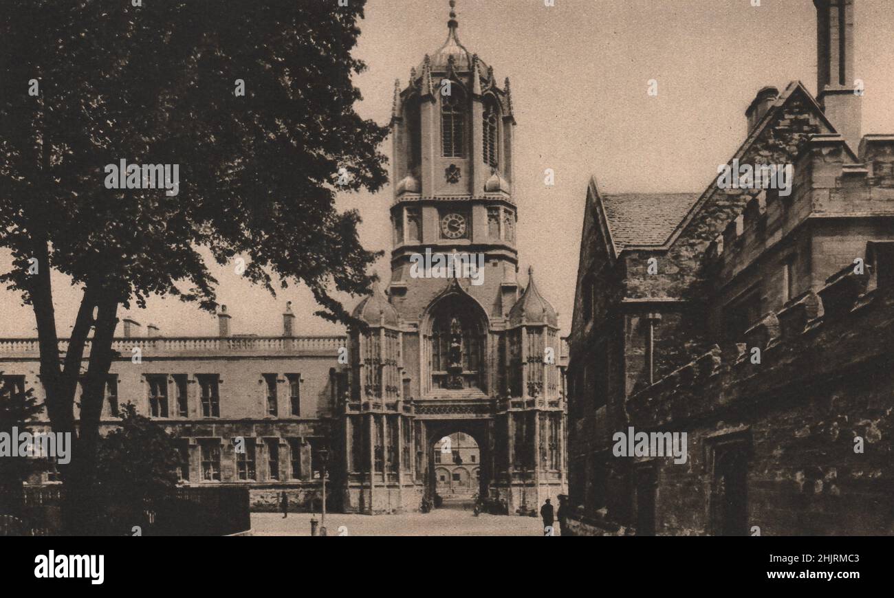 At Christ Church in the Tom Tower, built by Wren over Wolsey's Gateway ...