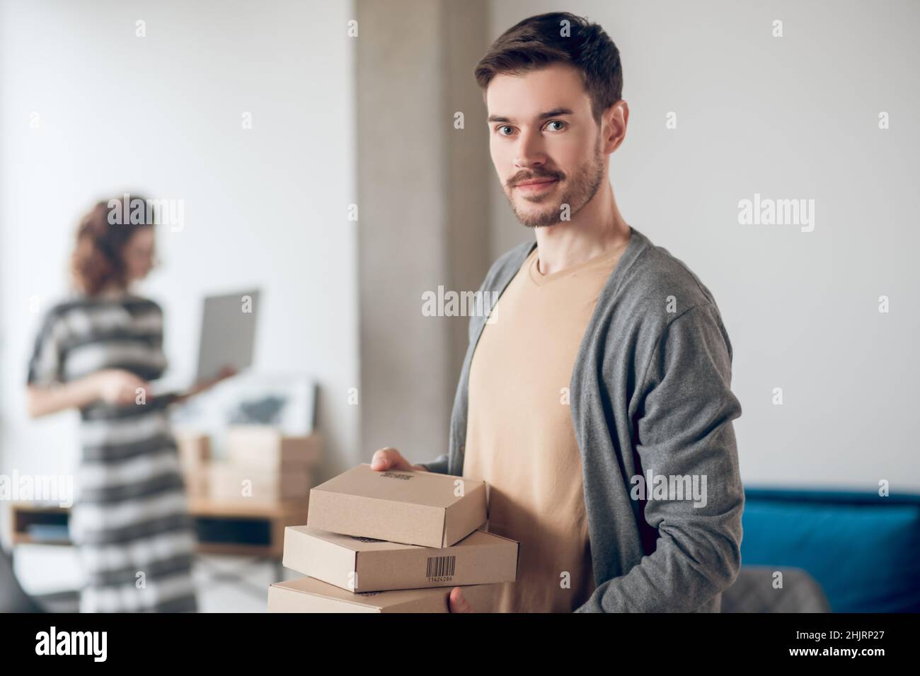Internet tasks hi-res stock photography and images - Alamy