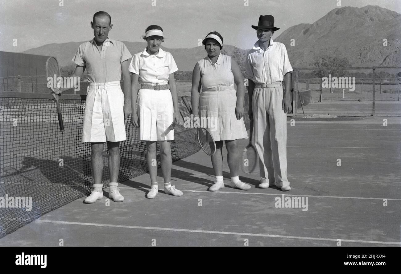 Circa 1930s hi-res stock photography and images - Alamy