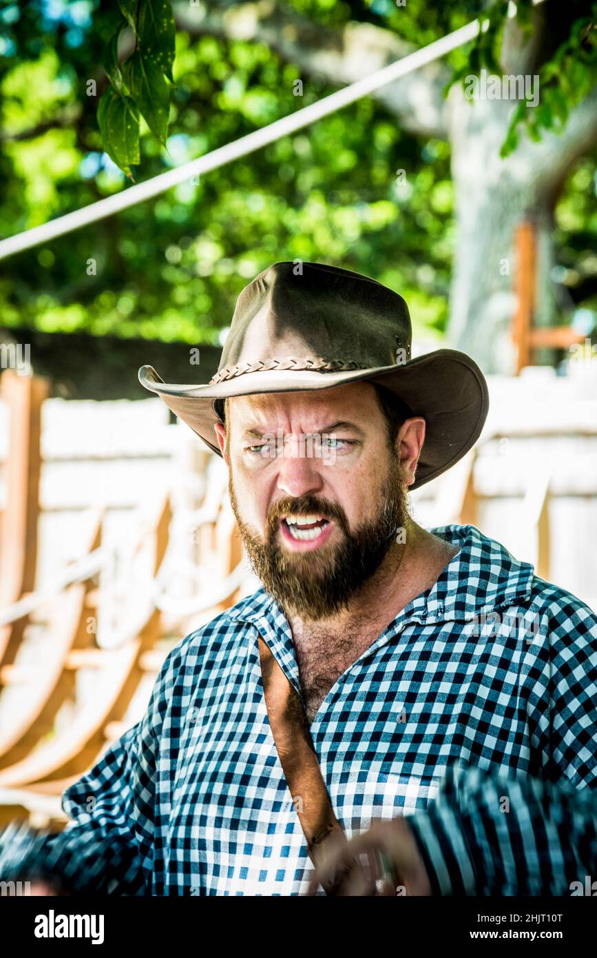 Gunsmith hi-res stock photography and images - Alamy