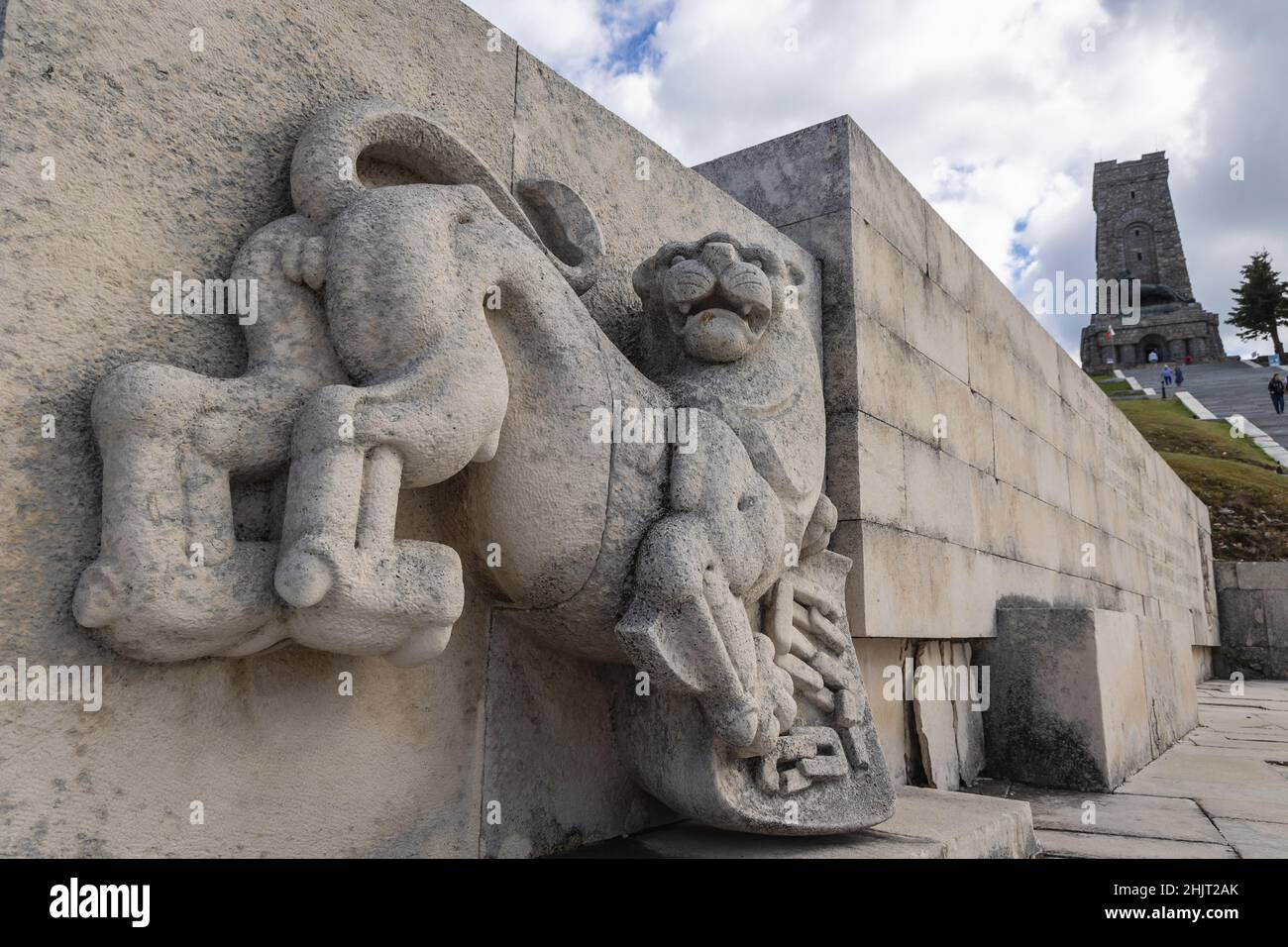 Sculpture next to stairs to Monument of Freedom dedicated to Battle of ...