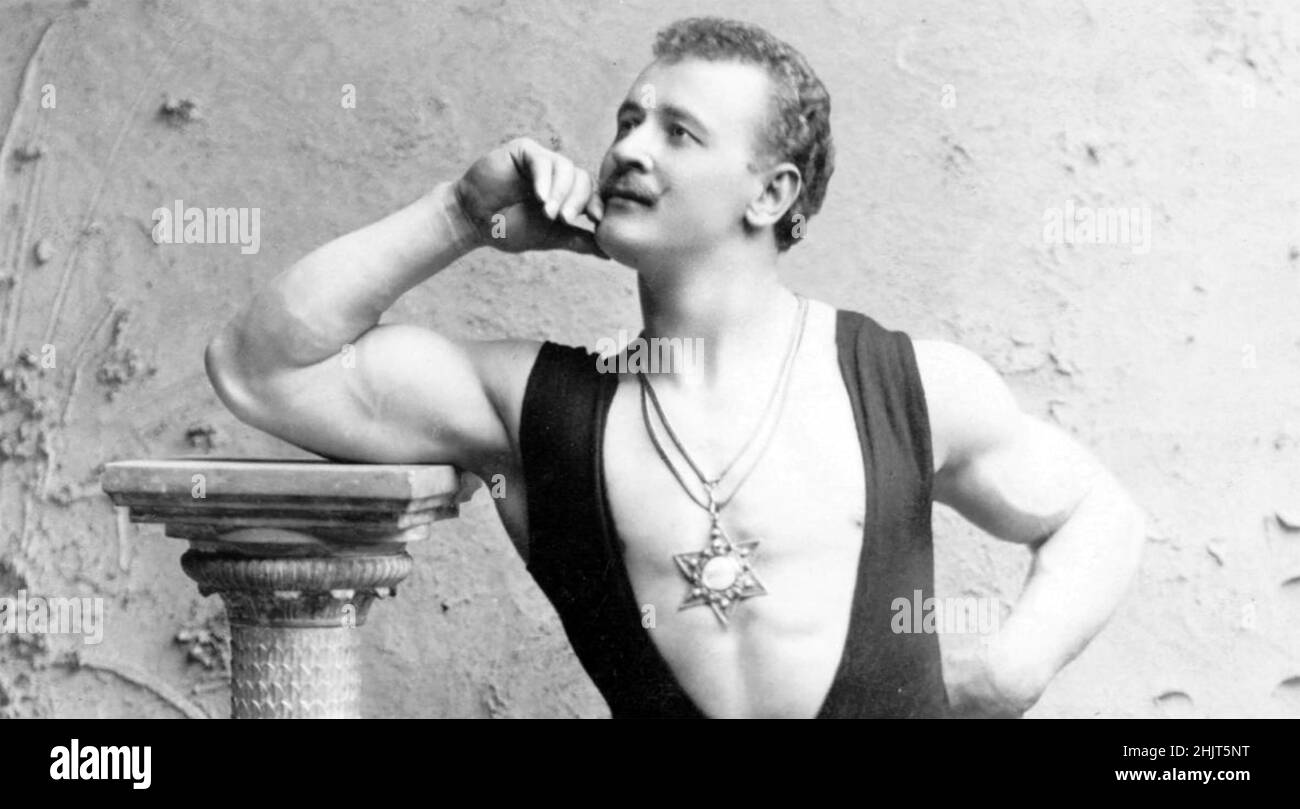 EUGEN SANDOW (1867-1925) Prussian bodybuilder and showman in 1894 Stock ...