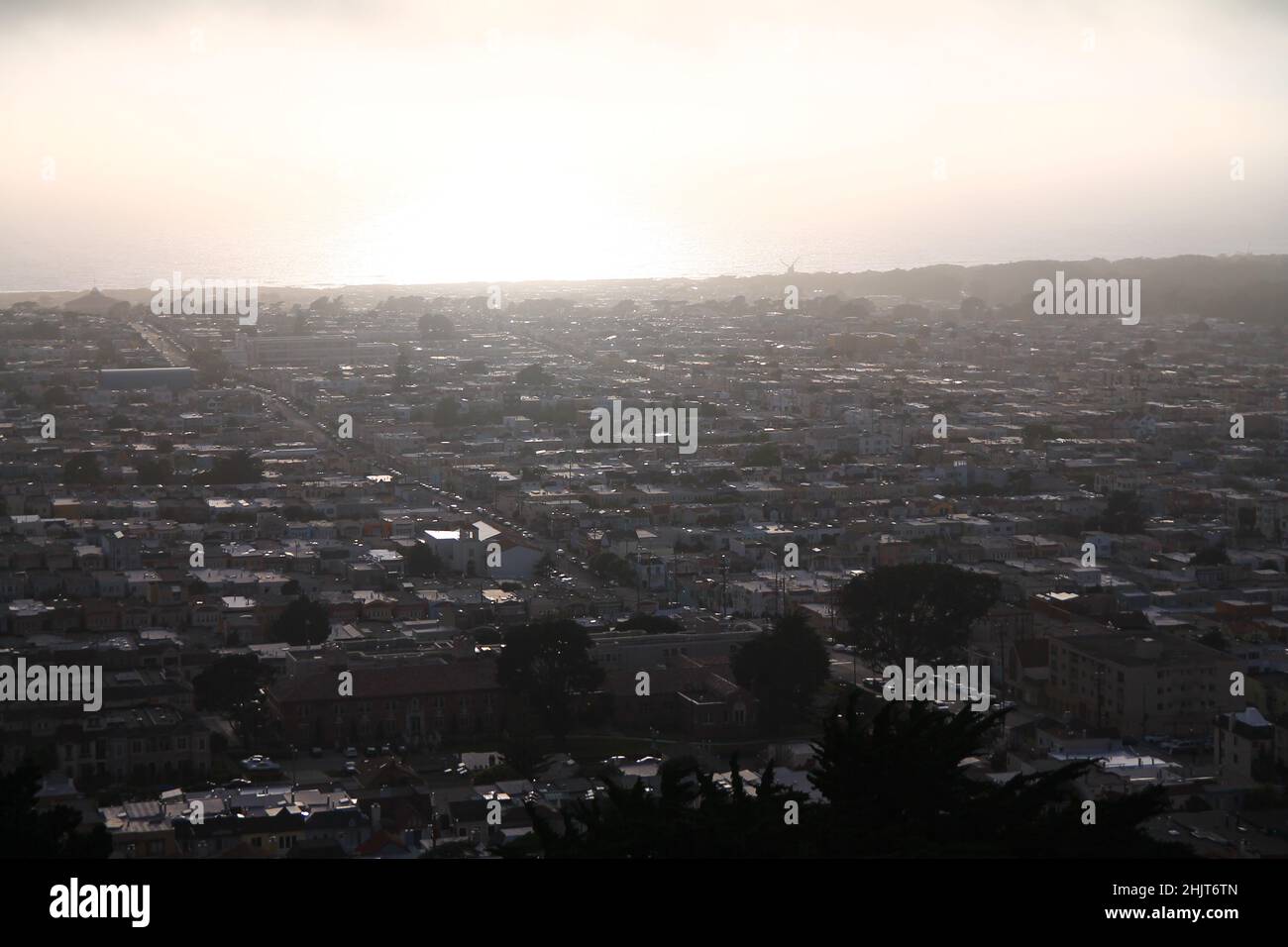 The Outer Sunset area of San Francisco during a summer Ocean sunset in ...