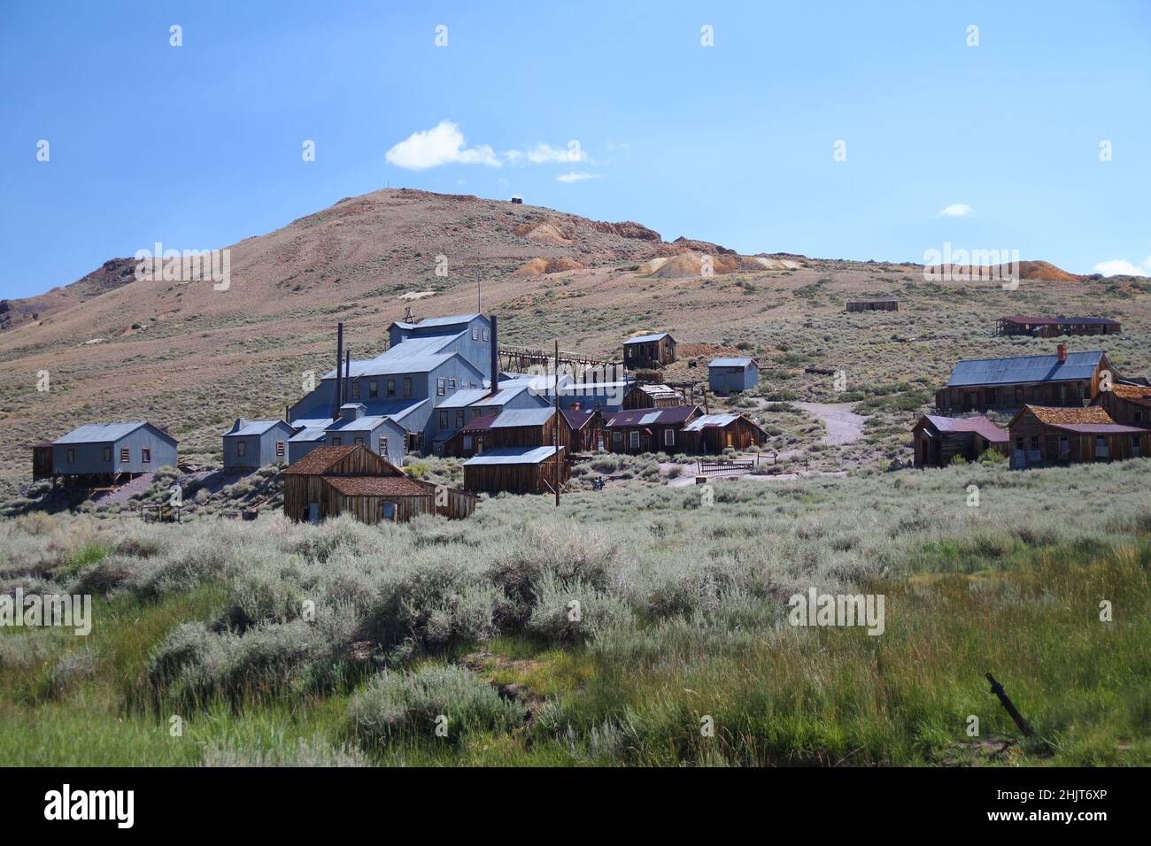 The abandoned mining site of the Bodie ghost town in the desert in ...