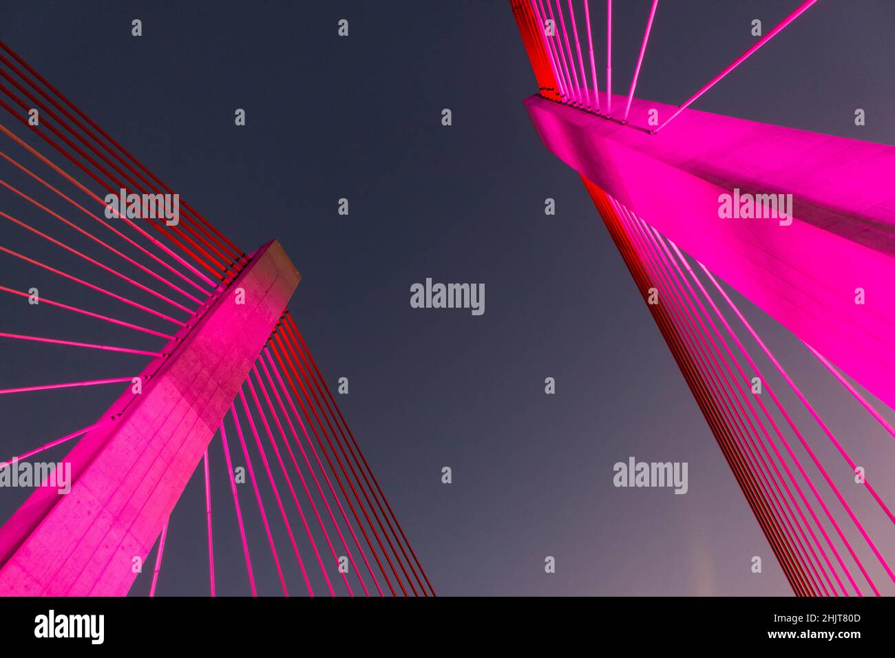 rush hour traffic on theNew Kosciuszko bridge in between Queens and ...