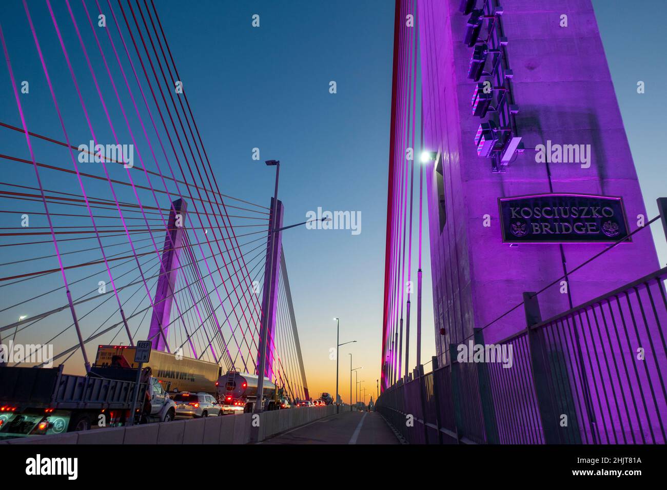 rush hour traffic on theNew Kosciuszko bridge in between Queens and ...