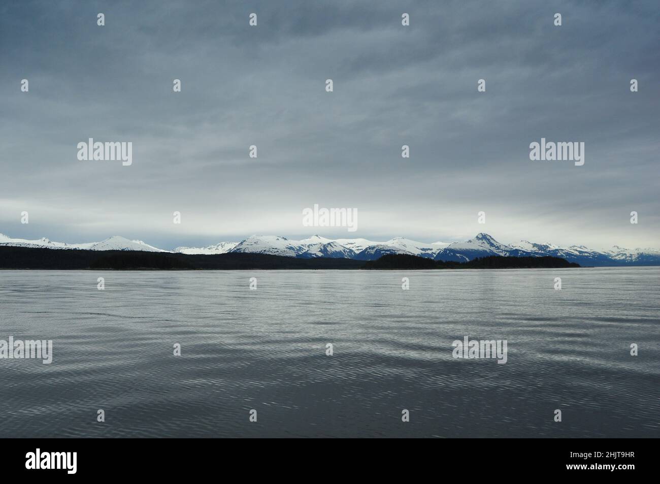 Humpback whale watching in Alaska Stock Photo - Alamy