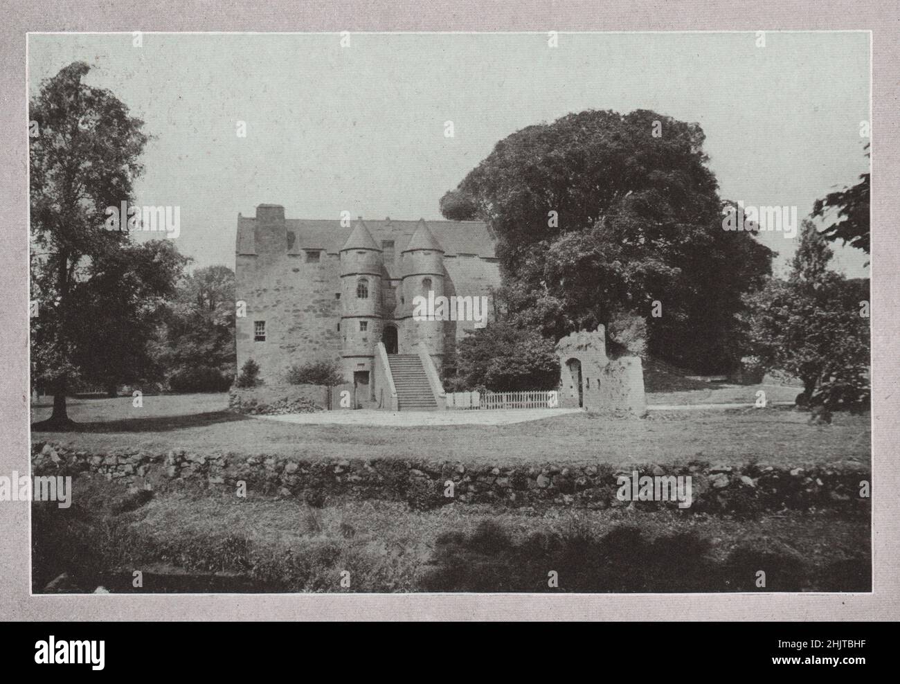 Rowallan hi-res stock photography and images - Alamy