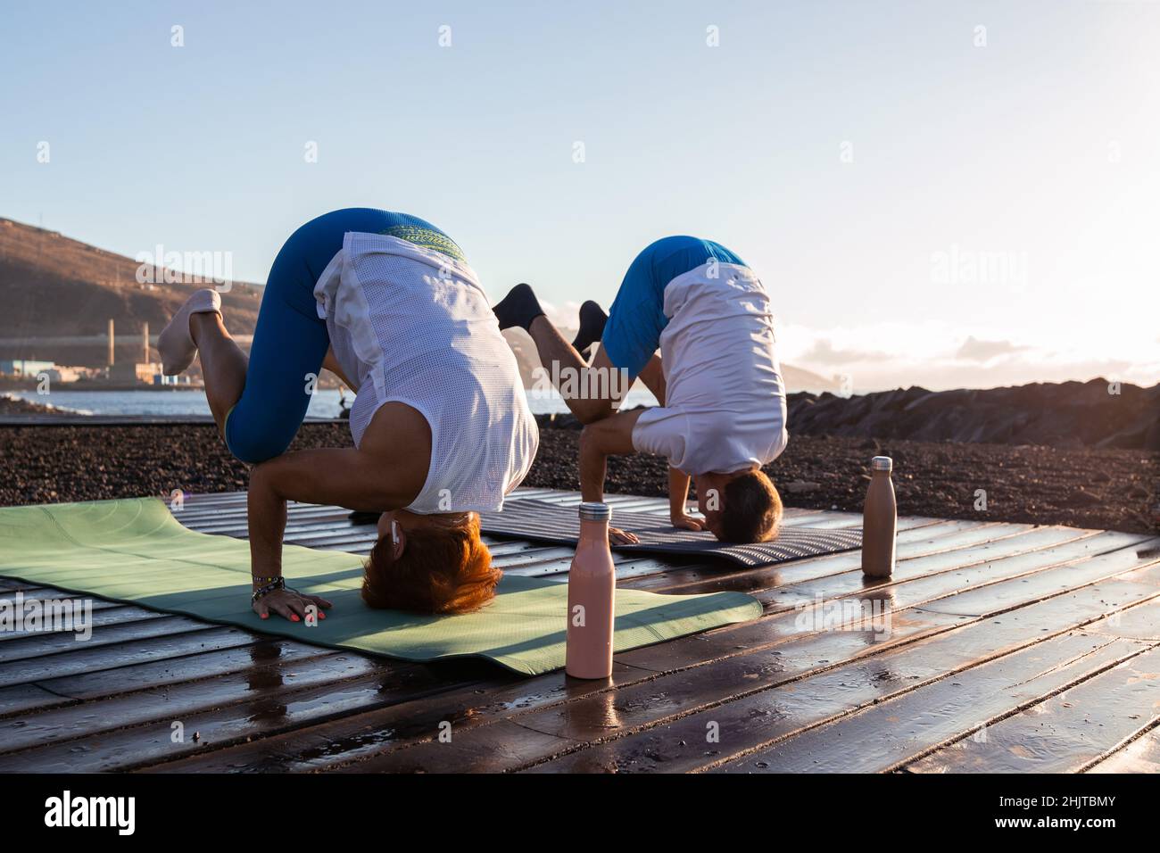 senior couple doing yoga poses Stock Photo - Alamy senior couple doing yoga poses Stock Photo - Alamy