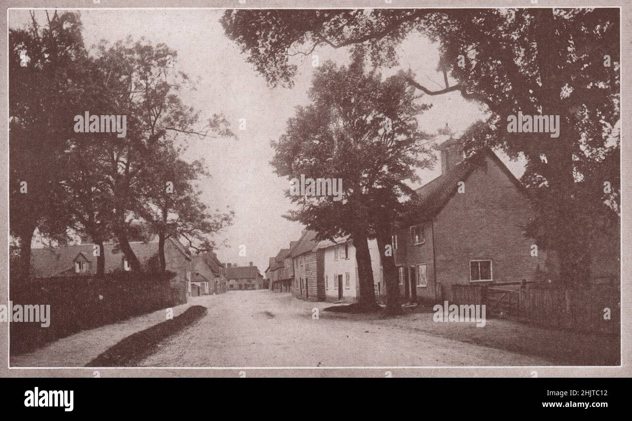 Elstow Village. Bedfordshire (1913 Stock Photo - Alamy