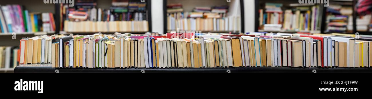 Photo books on shelf hi-res stock photography and images - Alamy