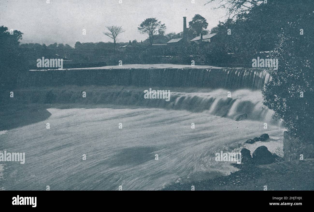 On the Dodder, Dublin. County Dublin (1913 Stock Photo - Alamy