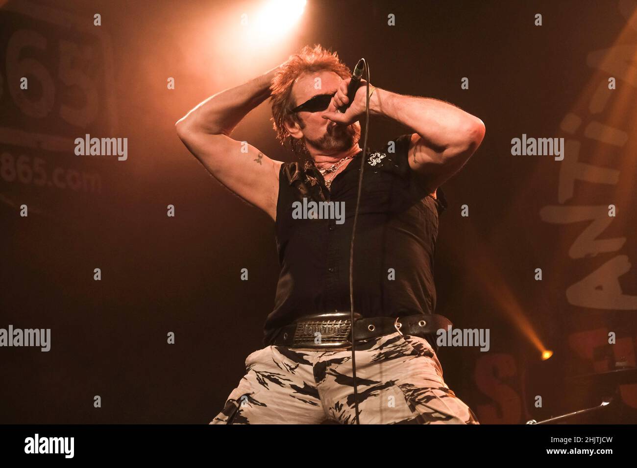 Anti nowhere league hi-res stock photography and images - Alamy