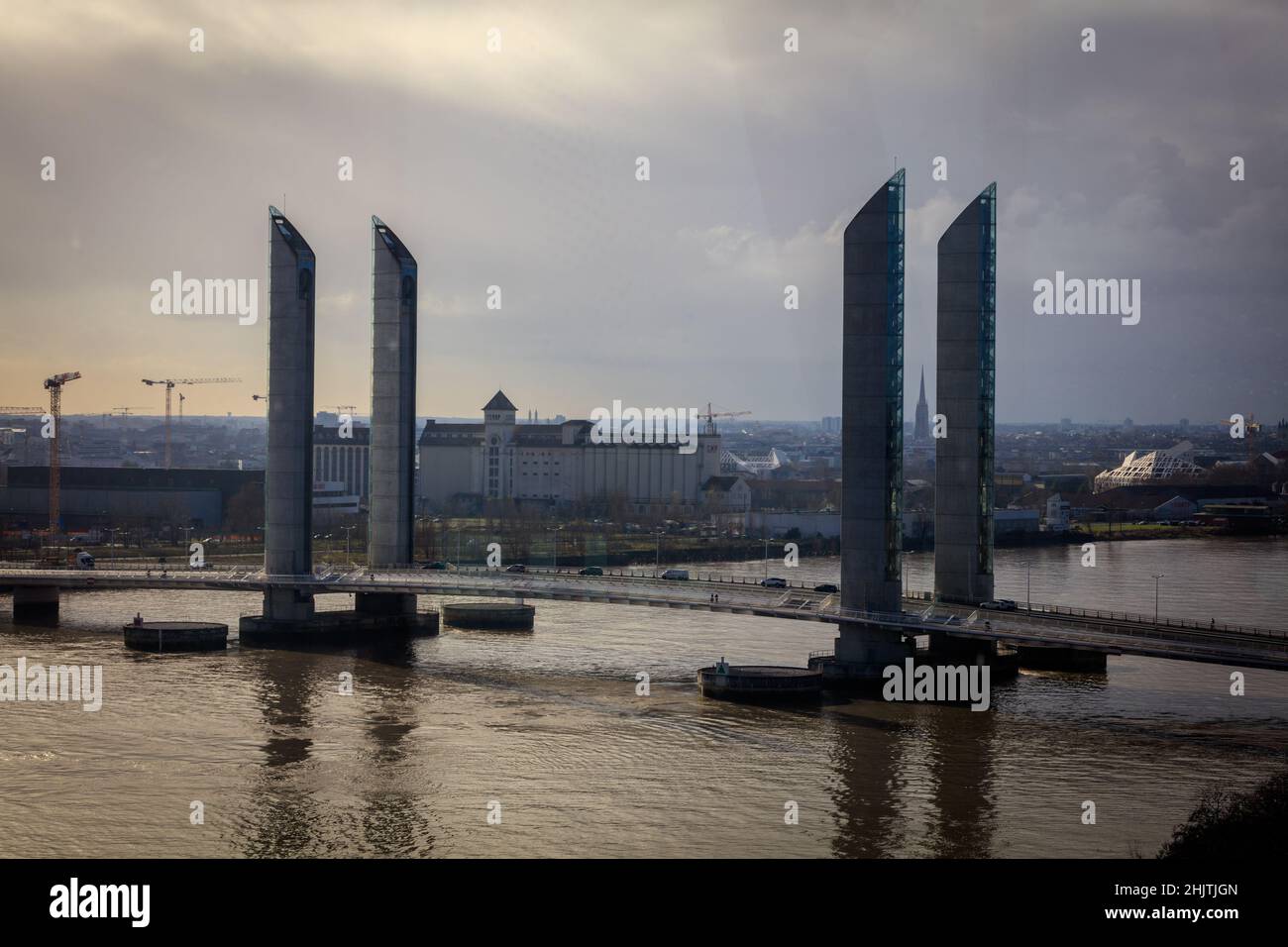 The Pont Jacques Chaban Delmas is a vertical lift bridge over the ...
