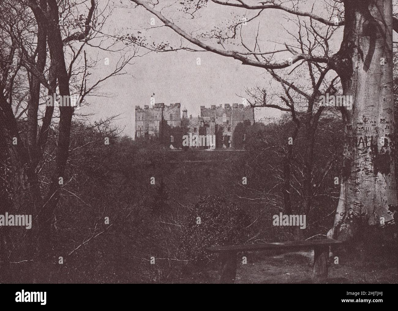 Lumley castle hi-res stock photography and images - Alamy