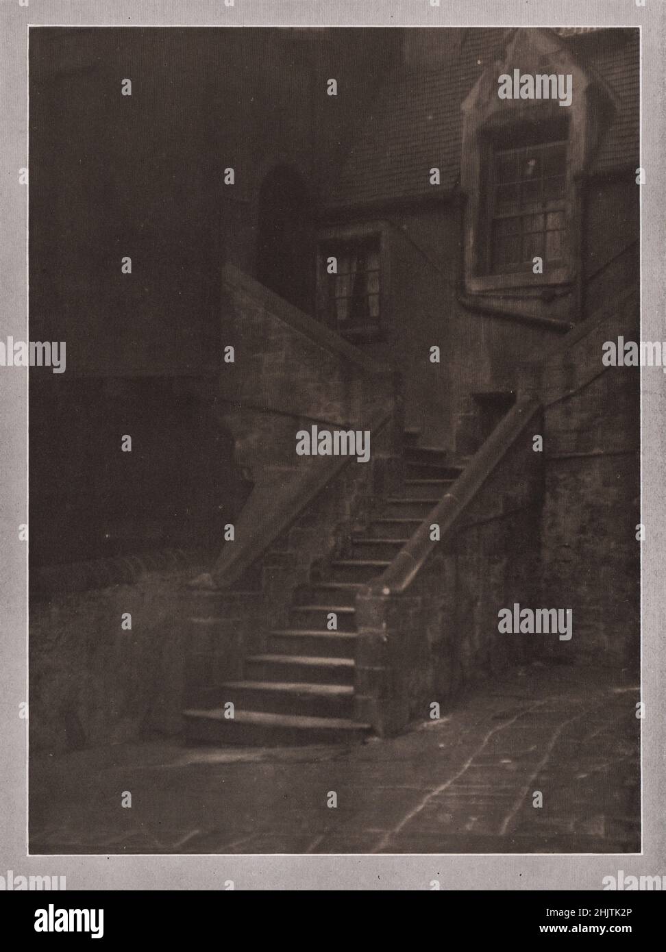 Queen Mary's Stairs, White Horse Close, Edinburgh. Edinburghshire (1913 ...