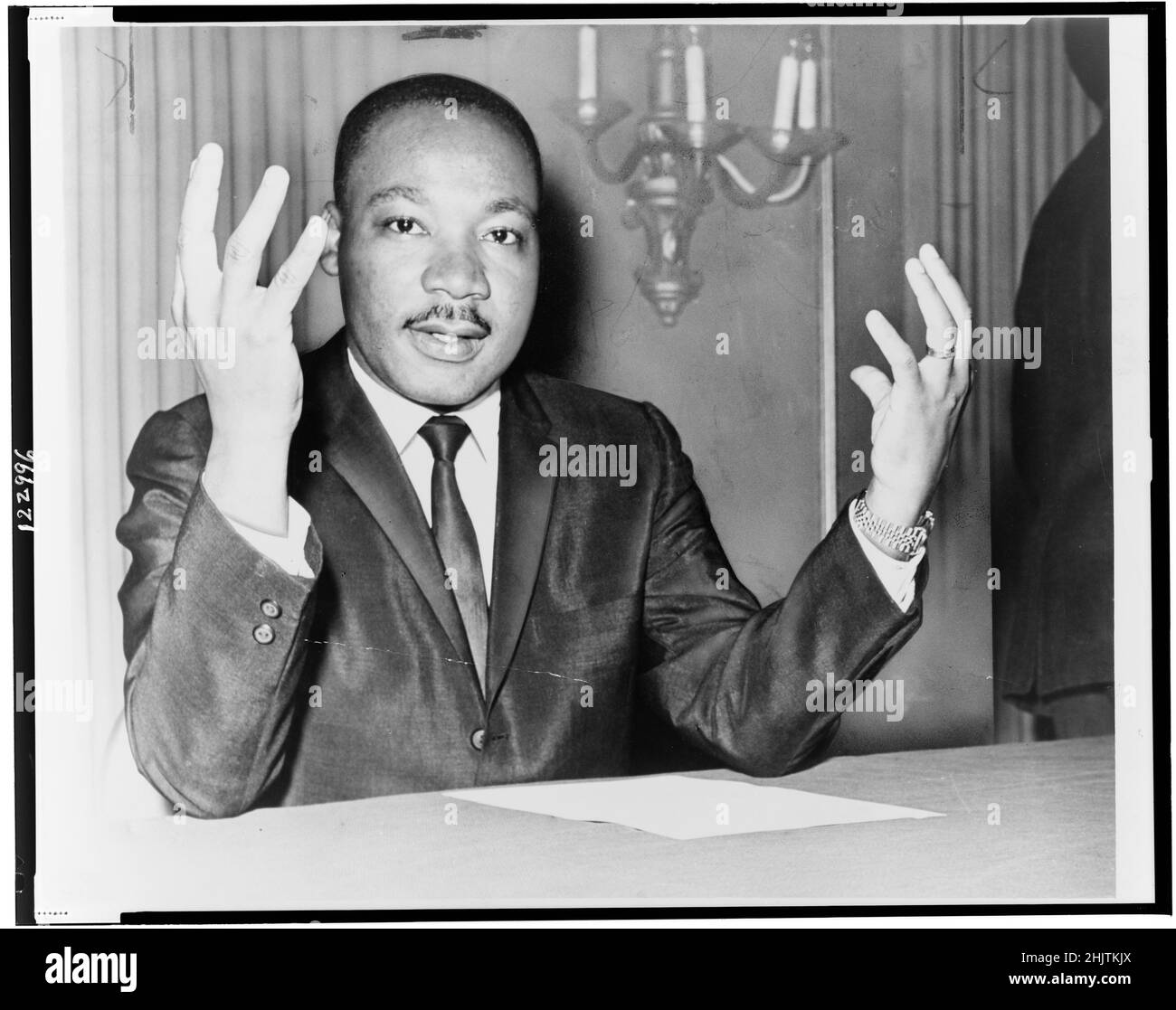 Martin luther seated hi-res stock photography and images - Alamy