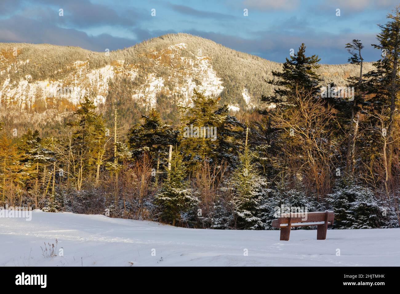 Mount Huntington covered in snow from the Pemigewasset Scenic Overlook ...