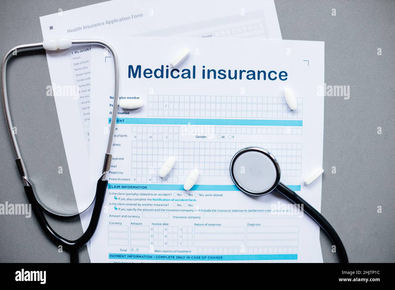 health insurance application Stock Photo - Alamy