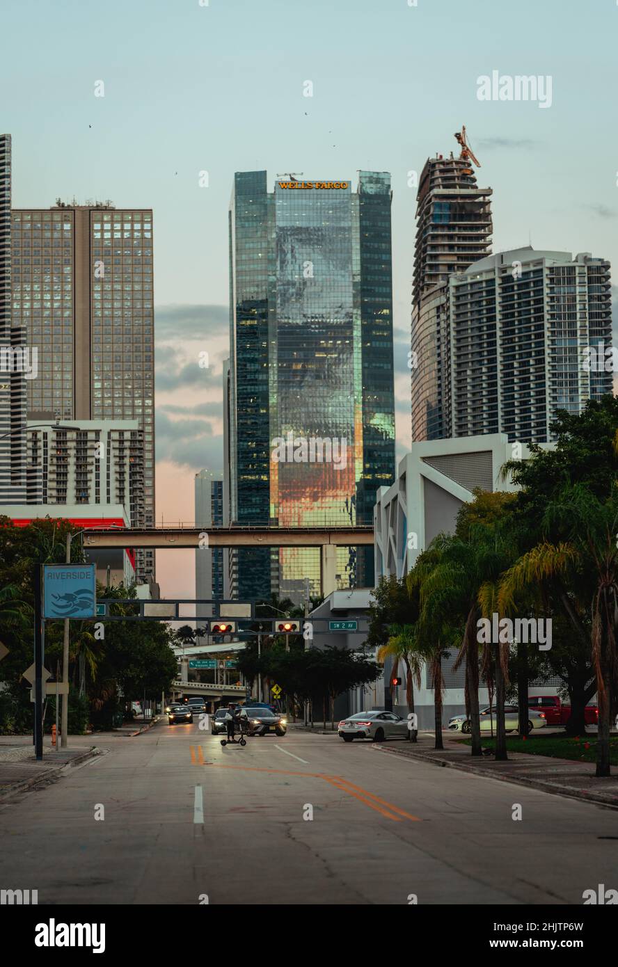 street downtown MIAMI FLORIDA buildings Stock Photo - Alamy