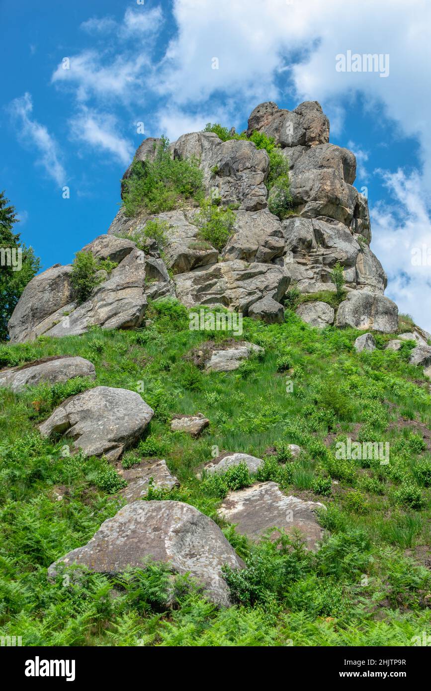 The rock complex of Tustan in Ukraine Stock Photo - Alamy