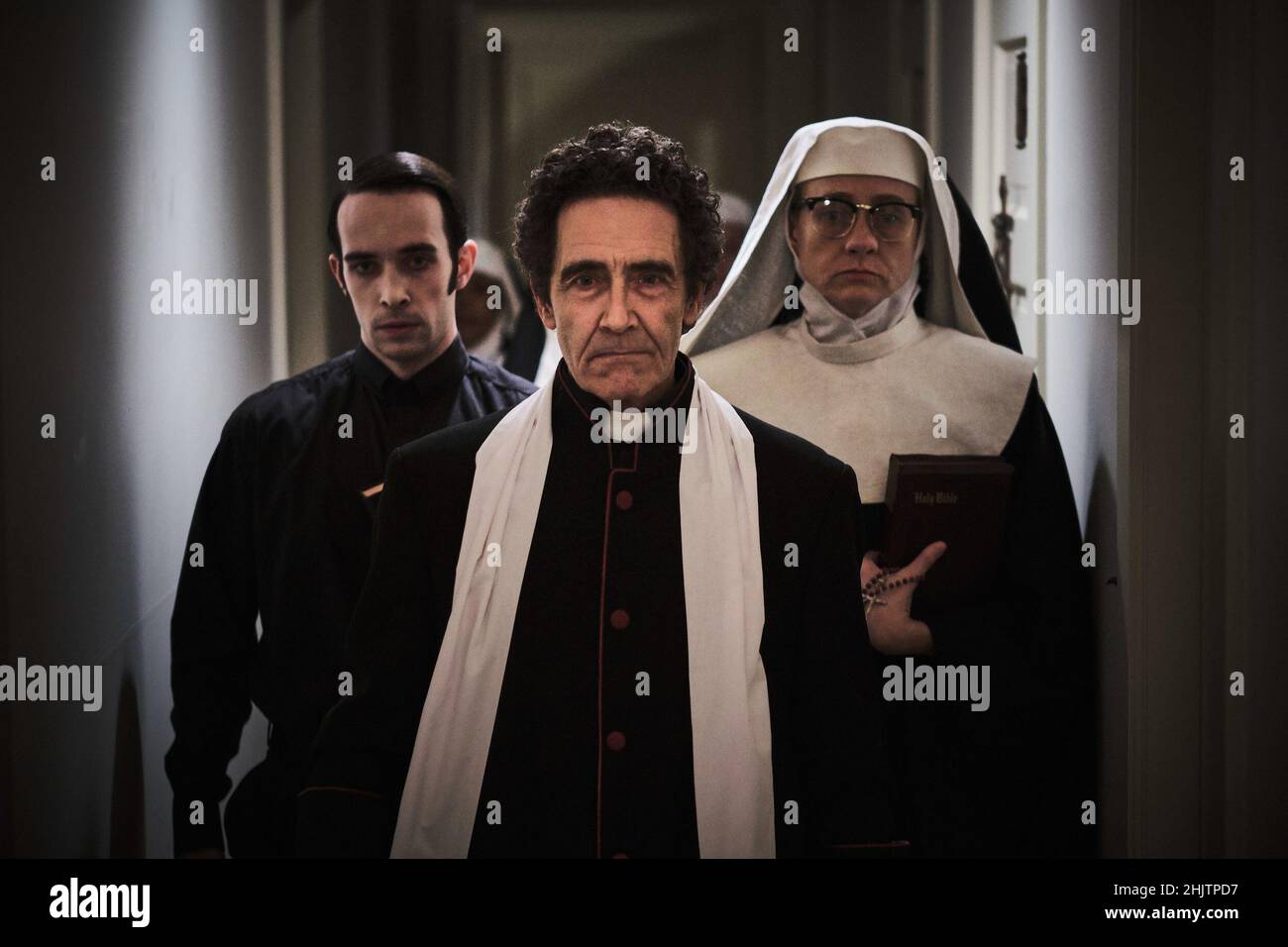 AGNES, from left: Jake Horowitz, Ben Hall, Mary Buss, 2021. ph: Stephan ...