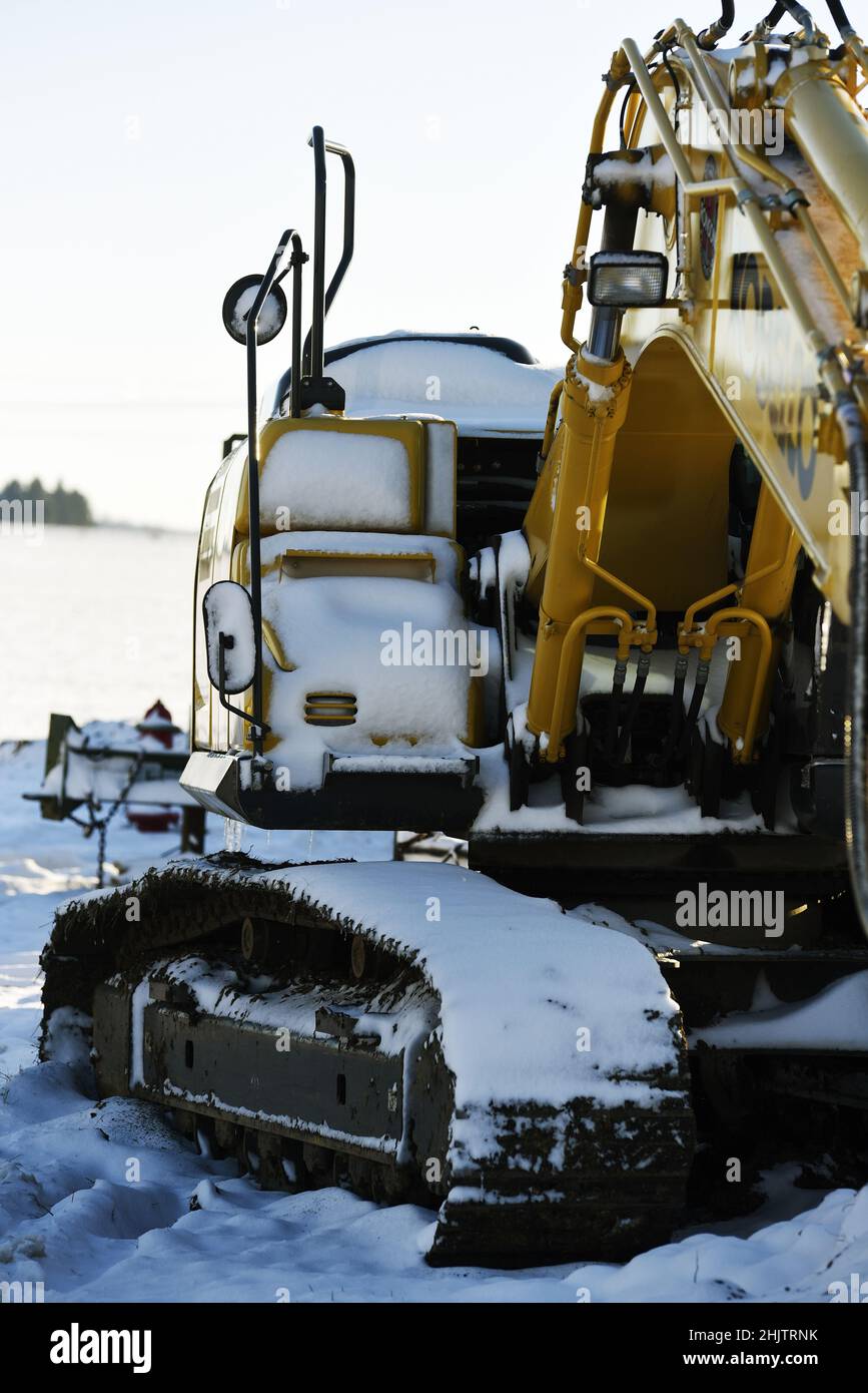 Construction site in snow hi-res stock photography and images - Alamy