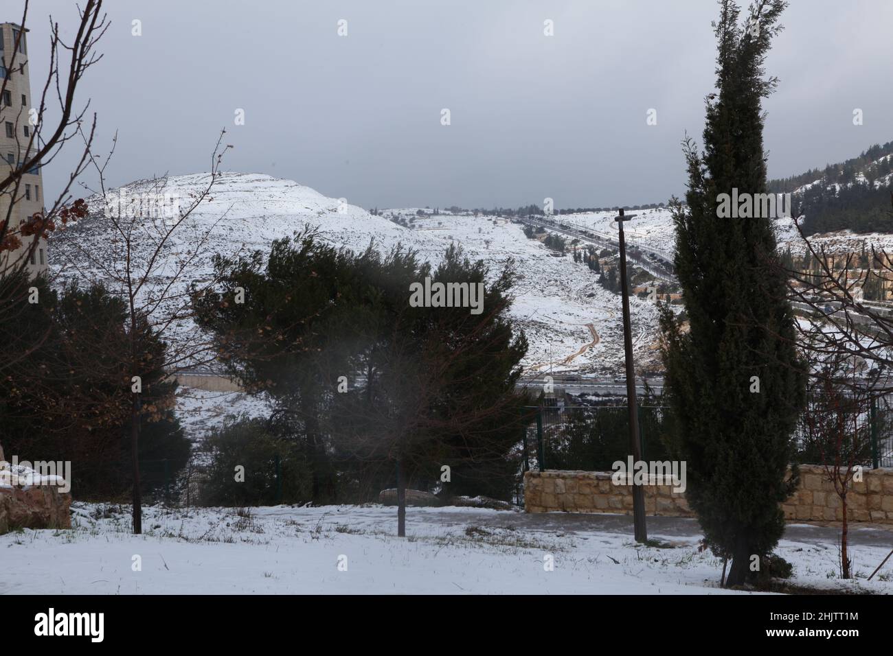 Snow in Jerusalem and the surrounding mountains Stock Photo - Alamy