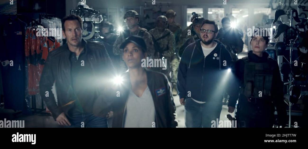 MOONFALL, from left: Patrick Wilson, Halle Berry, John Bradley, 2022 ...