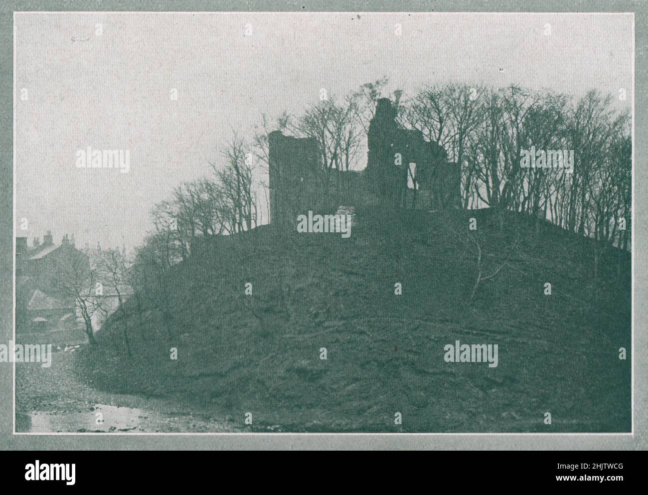 Strathaven castle hi-res stock photography and images - Alamy