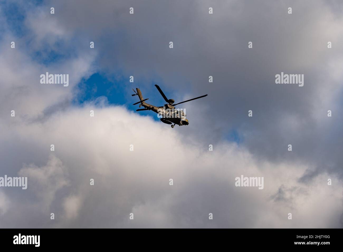 Alpha Troop AH-64E Apache Helicopter, 7th Squadron 17th Cavalry ...