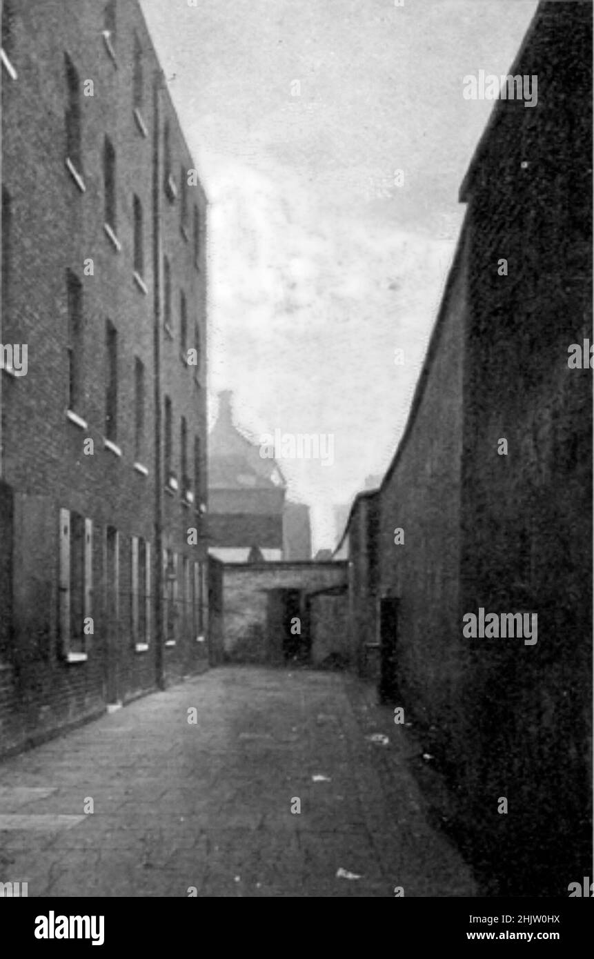 Marshalsea prison hi-res stock photography and images - Alamy