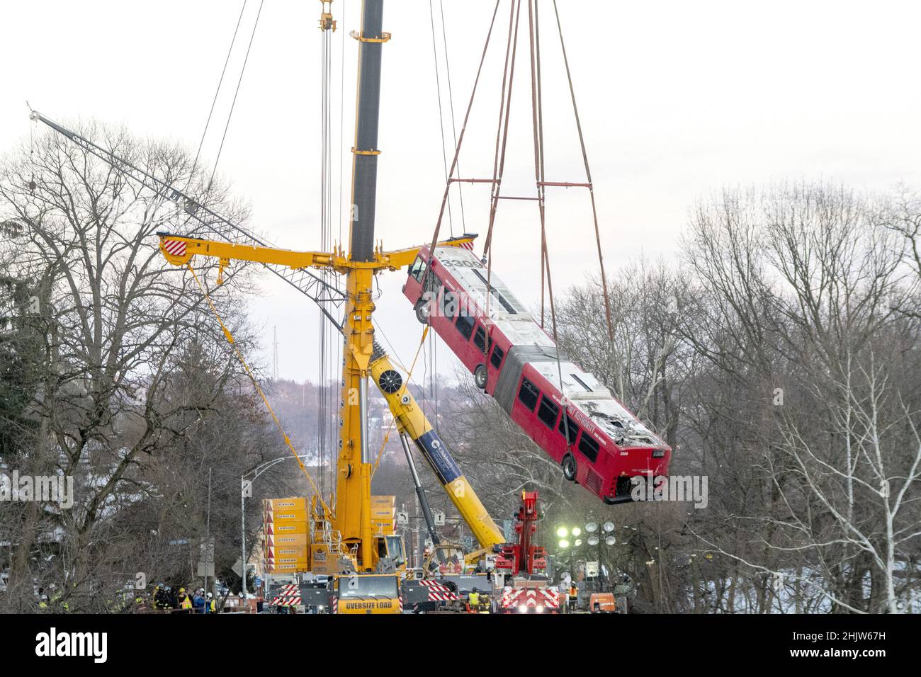 Pittsburgh bridge collapse january 2022 hi-res stock photography and ...