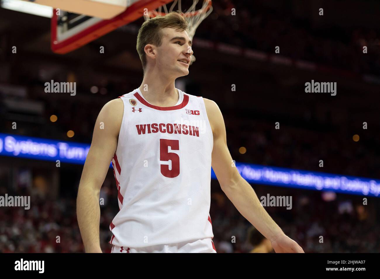 January 30, 2022: Wisconsin Badgers forward Tyler Wahl #5 looks to ...