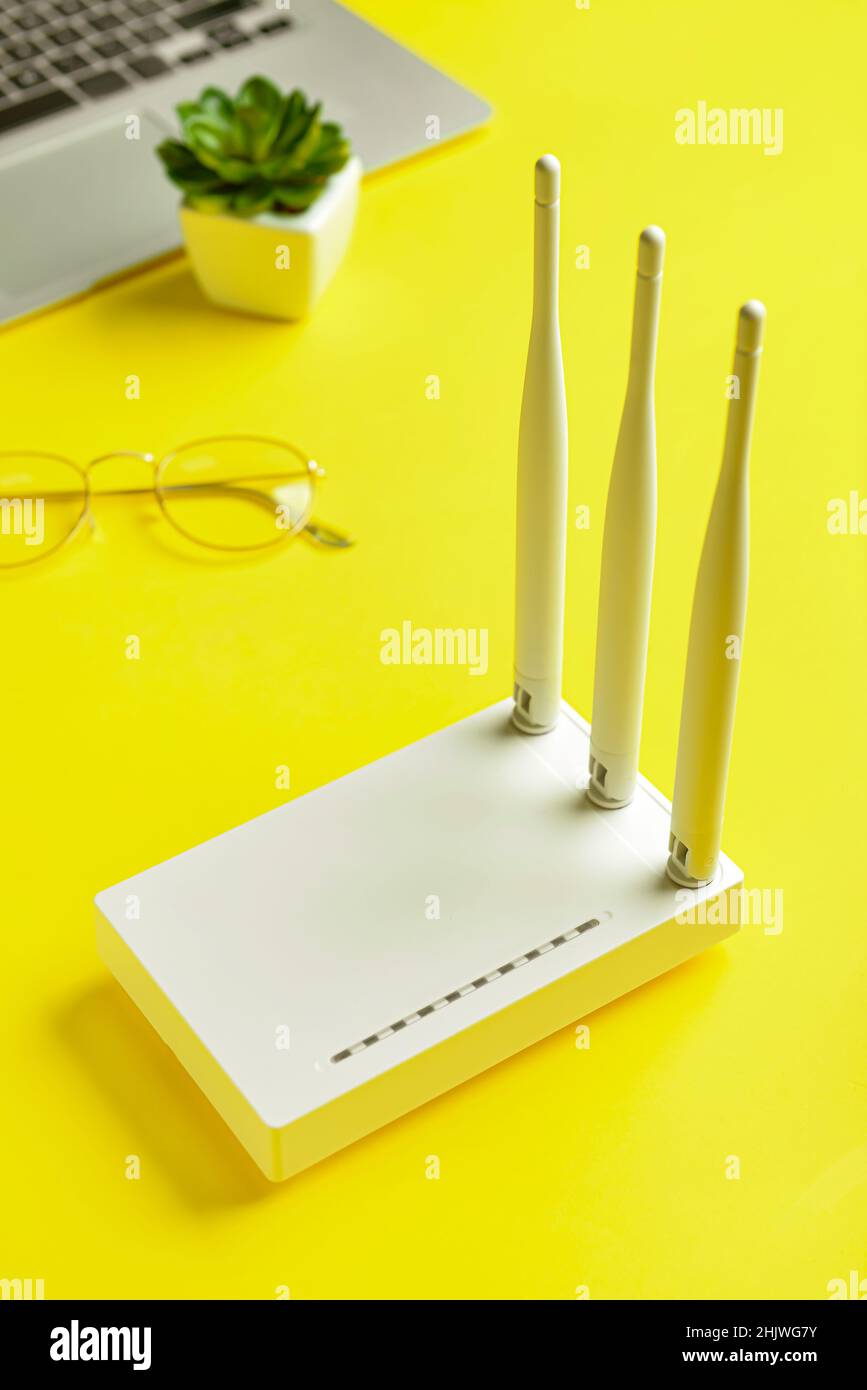 Wi fi router color hi-res stock photography and images - Alamy