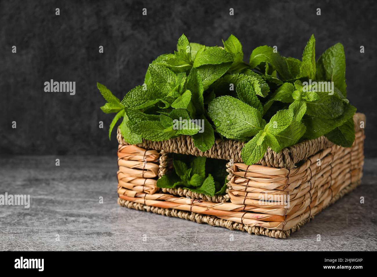 Spearmint tea box hi-res stock photography and images - Alamy