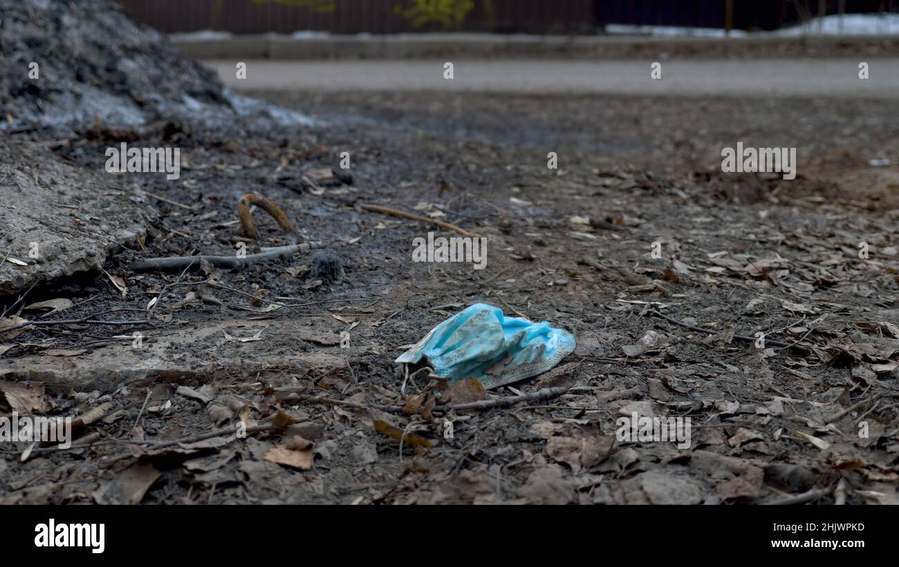 Shooting on street ground hi-res stock photography and images - Alamy