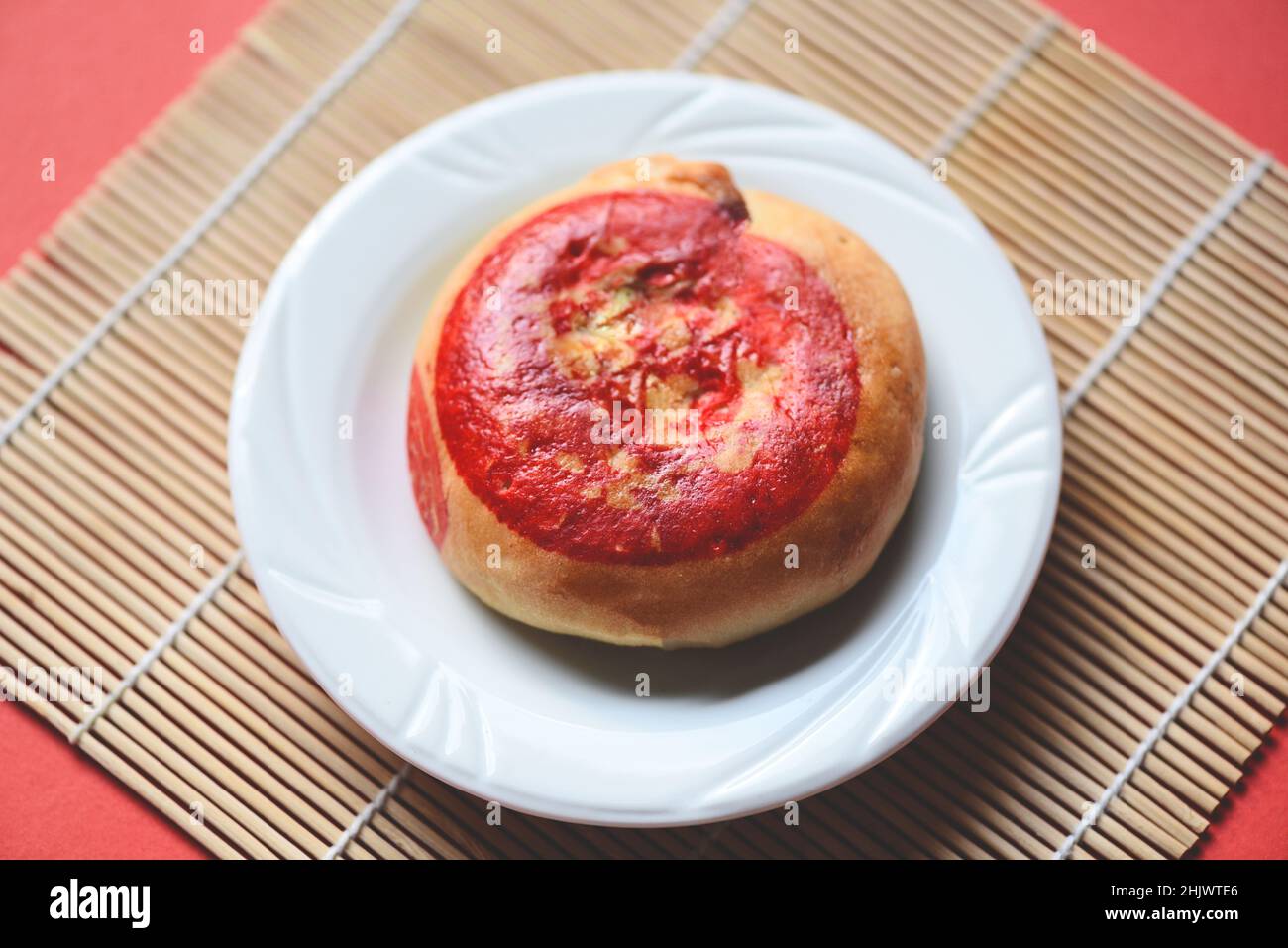 Bean Cake with Salted Egg, moon cake, Chinese desserts pastry, Thai and ...